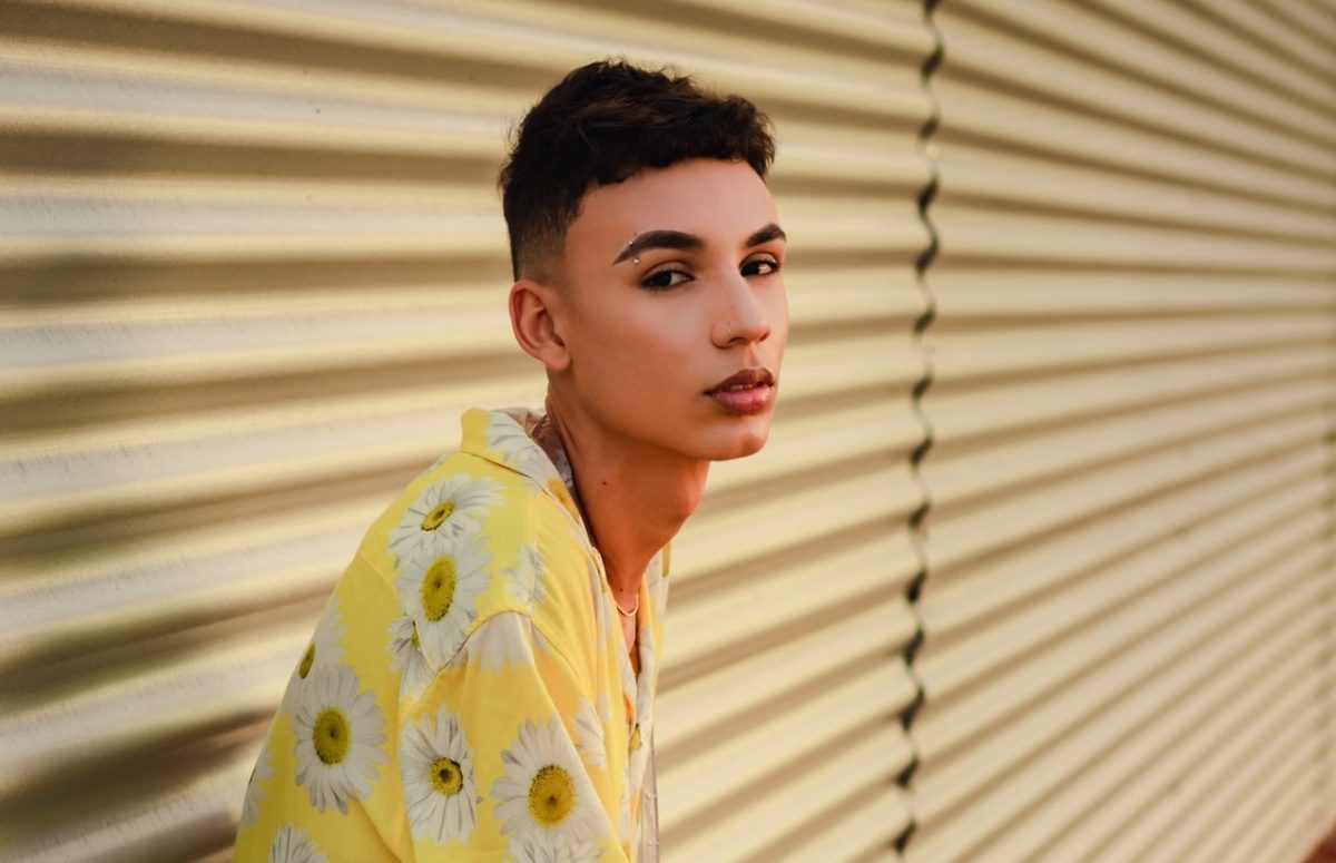 How to Express Your Queer Identity - queer voices